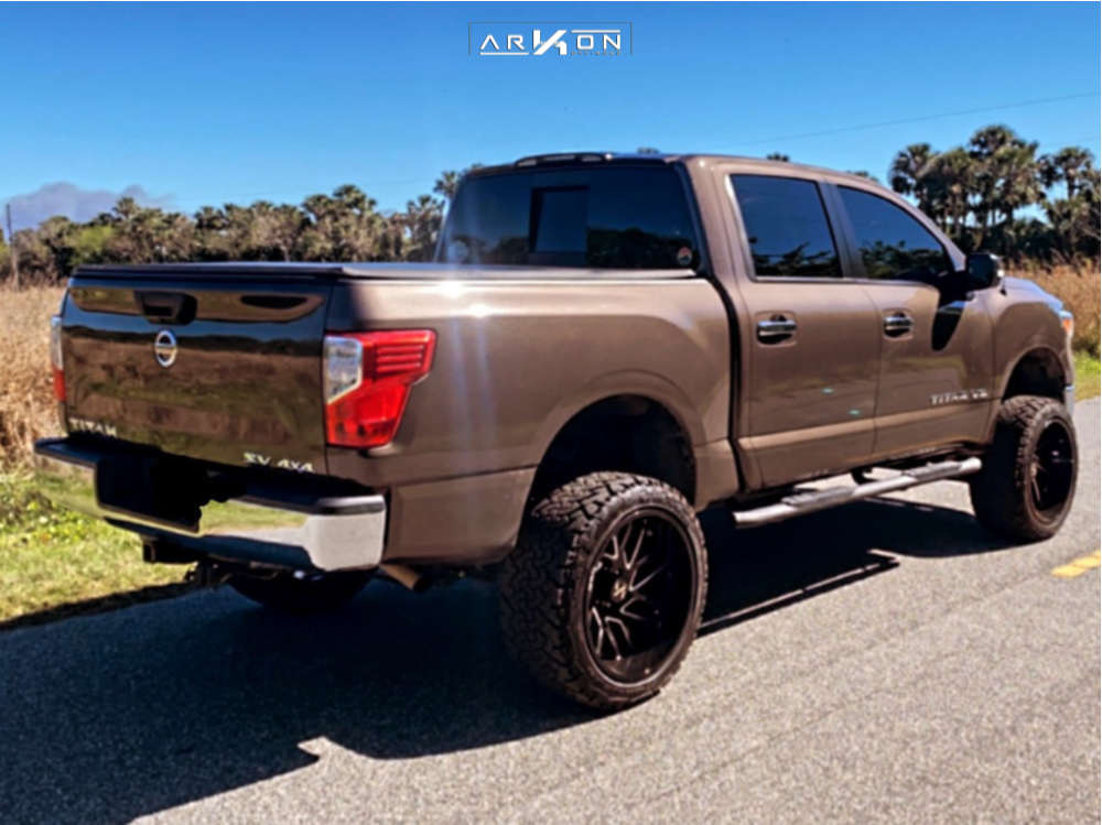 2019 Nissan TITAN Wheel Offset Aggressive > 1" Outside Fender ...