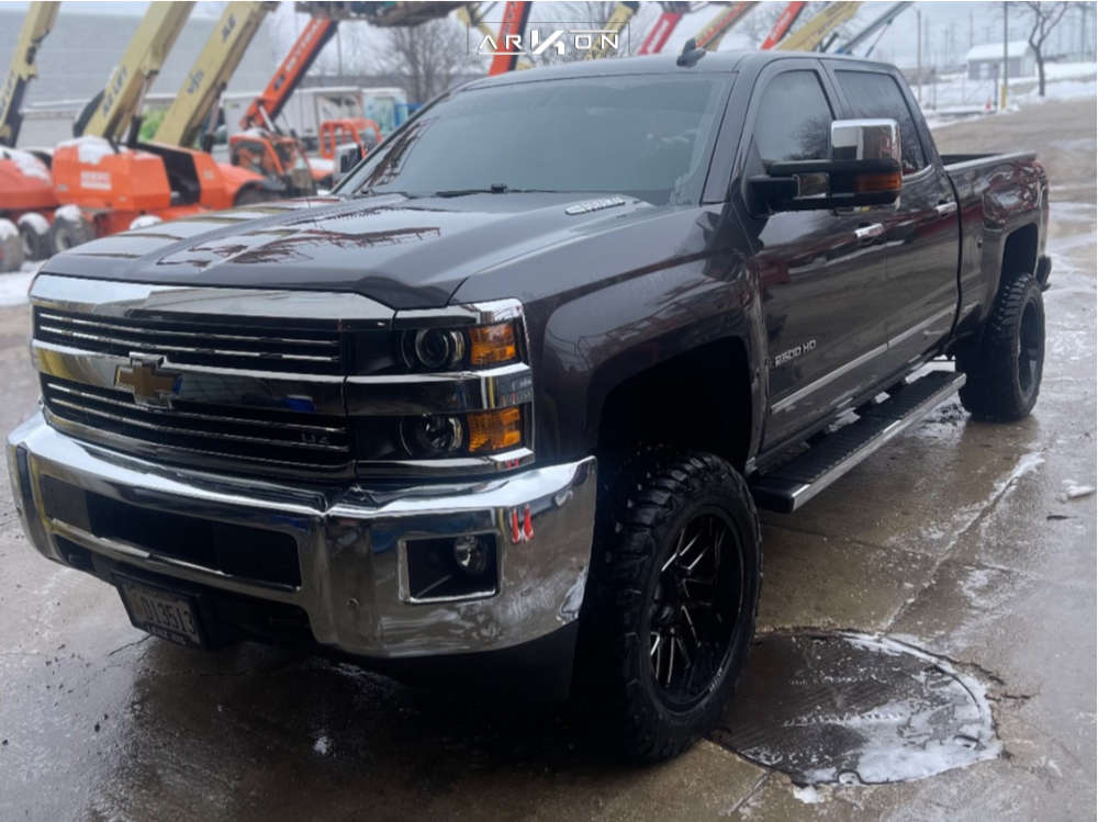 2016 Chevrolet Silverado 2500 HD Wheel Offset Aggressive > 1" Outside ...