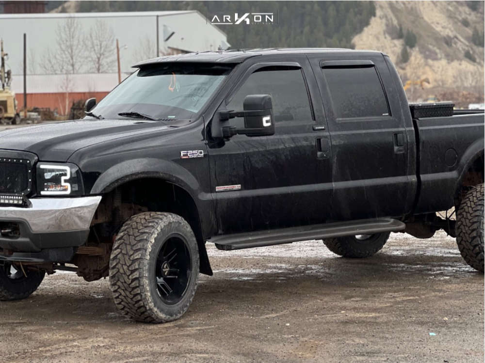 2004 Ford F-250 Super Duty Wheel Offset Aggressive > 1" Outside Fender ...