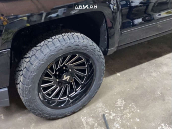 2017 Chevrolet Silverado 1500 Wheel Offset Aggressive > 1" Outside Fender Level 2" Drop Rear ...