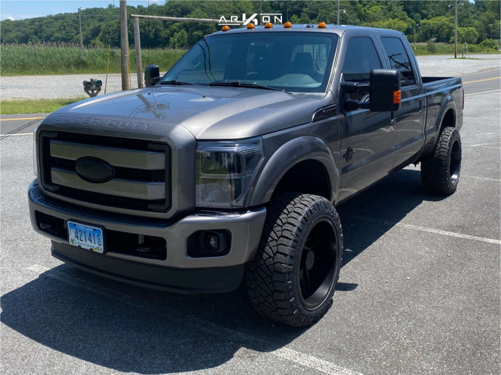2012 Ford F-350 Super Duty Wheel Offset Aggressive > 1" Outside Fender ...
