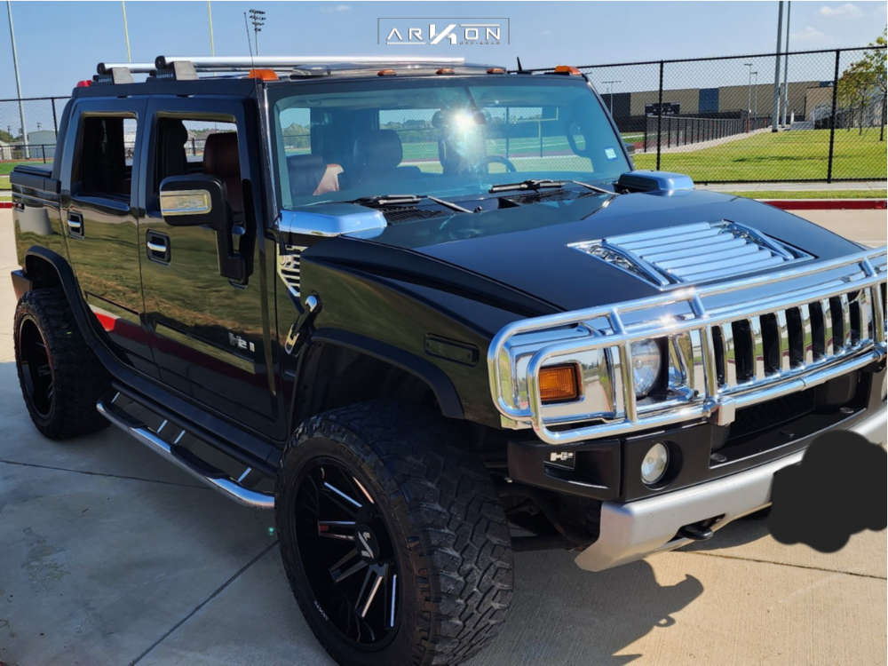 2008 Hummer H2 Wheel Offset Aggressive > 1" Outside Fender Stock ...