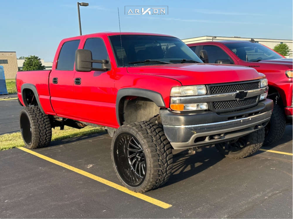 2001 Chevrolet Silverado 2500 HD Wheel Offset Aggressive > 1" Outside ...