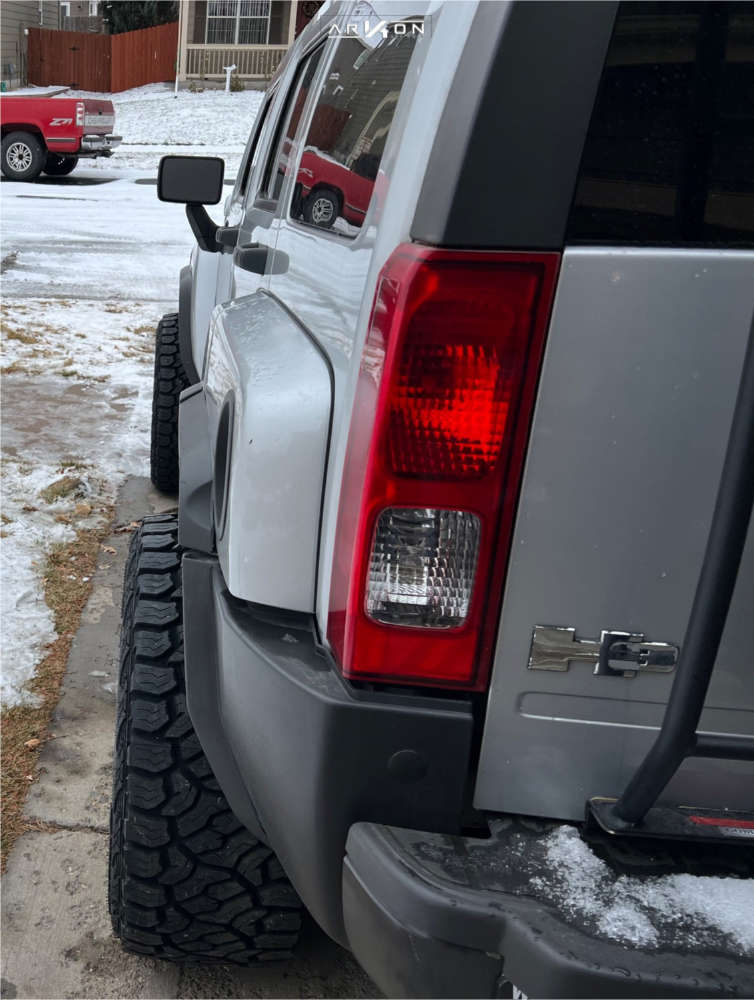 2009 Hummer H3 Wheel Offset Aggressive > 1" Outside Fender Leveling Kit ...