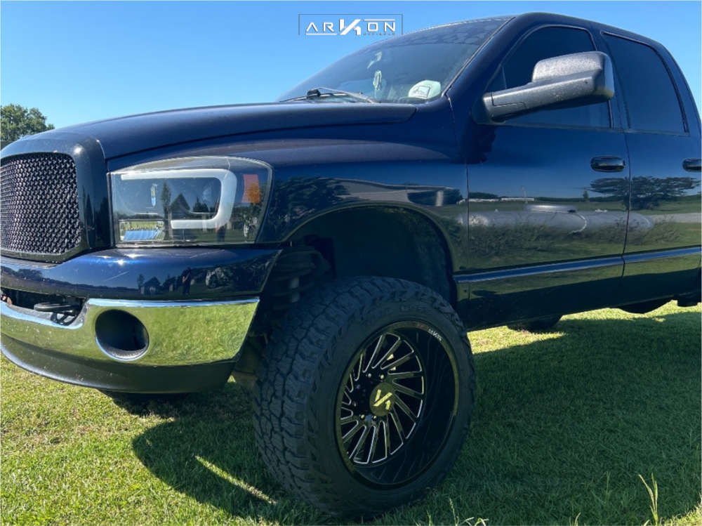 2007 Dodge Ram 3500 Wheel Offset Aggressive > 1" Outside Fender ...