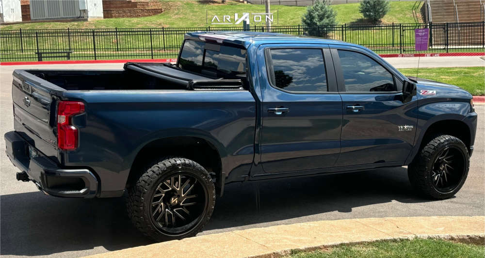 2021 Chevrolet Silverado 1500 Wheel Offset Aggressive > 1" Outside ...
