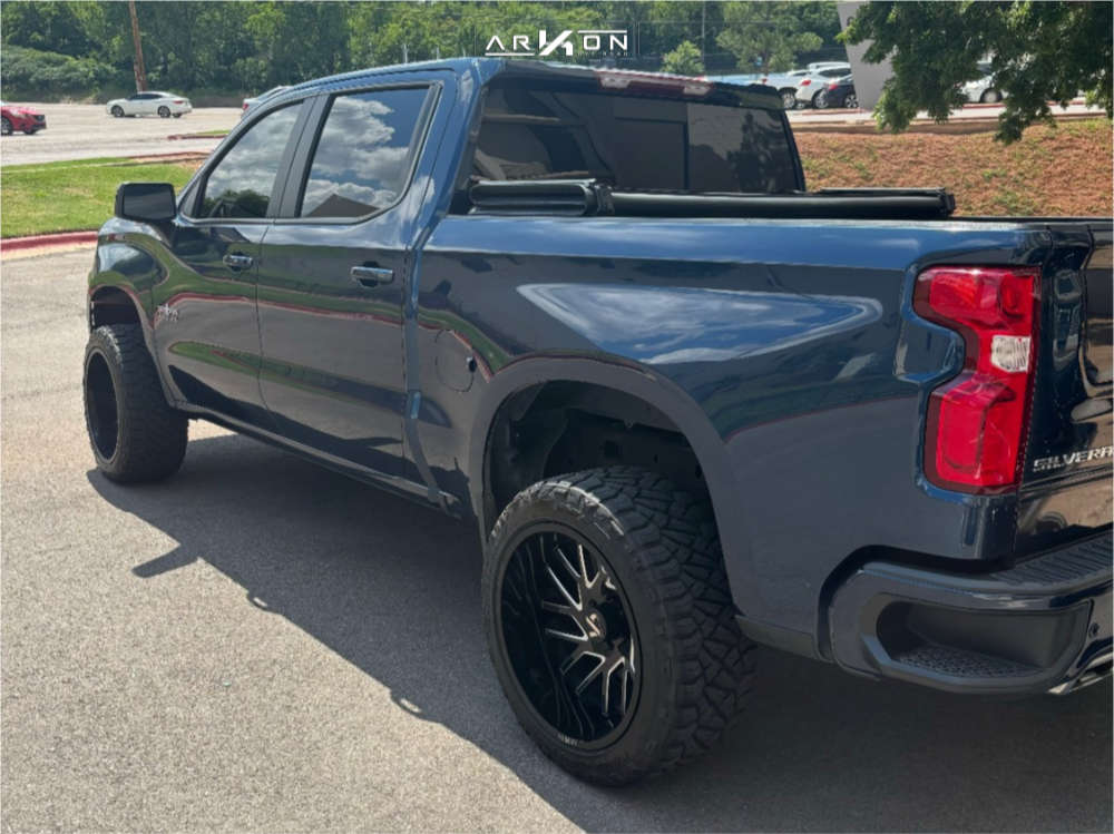 2021 Chevrolet Silverado 1500 Wheel Offset Aggressive > 1" Outside ...