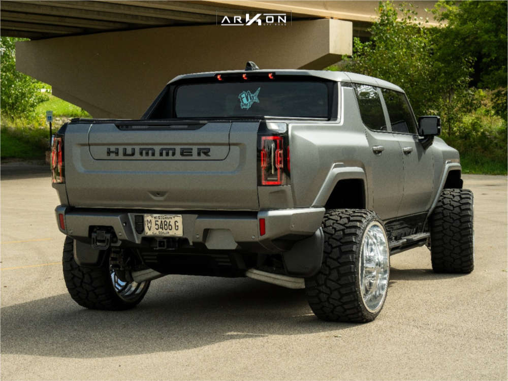 2024 GMC Hummer EV Pickup Wheel Offset Hella Stance >5" Stock | 3128447 ...