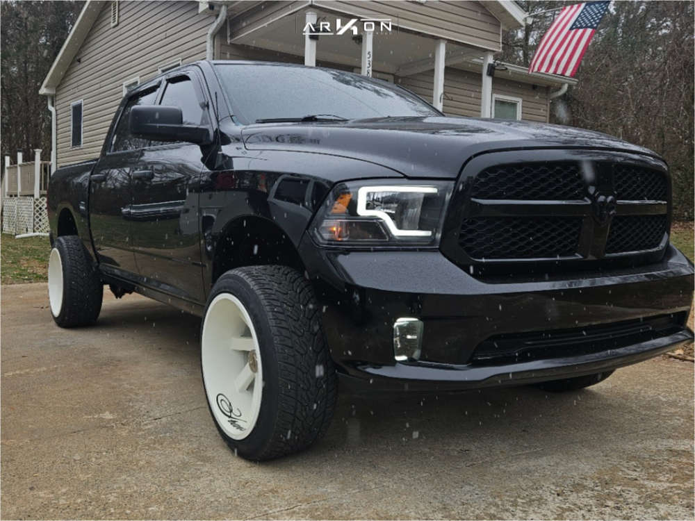 2014 Ram 1500 Wheel Offset Aggressive > 1" Outside Fender Suspension ...
