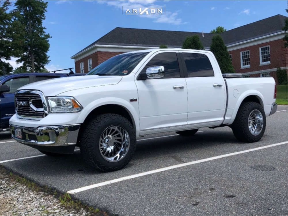 2017 Ram 1500 Wheel Offset Aggressive > 1" Outside Fender Suspension ...