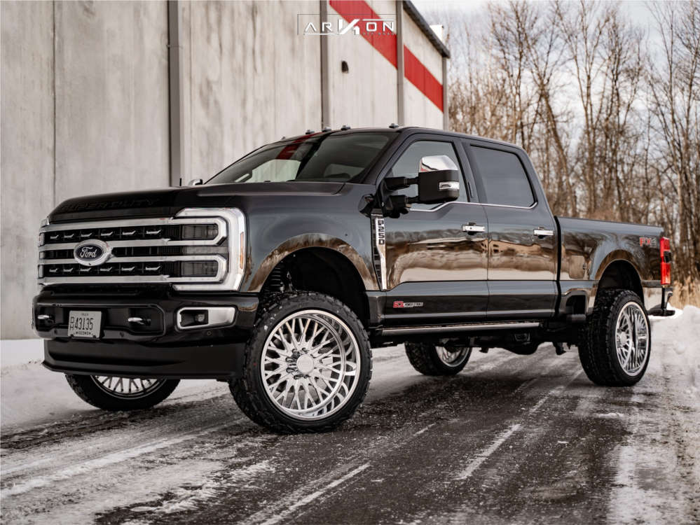2024 Ford F-250 Super Duty Wheel Offset Aggressive > 1" Outside Fender Suspension Lift 2.5 ...