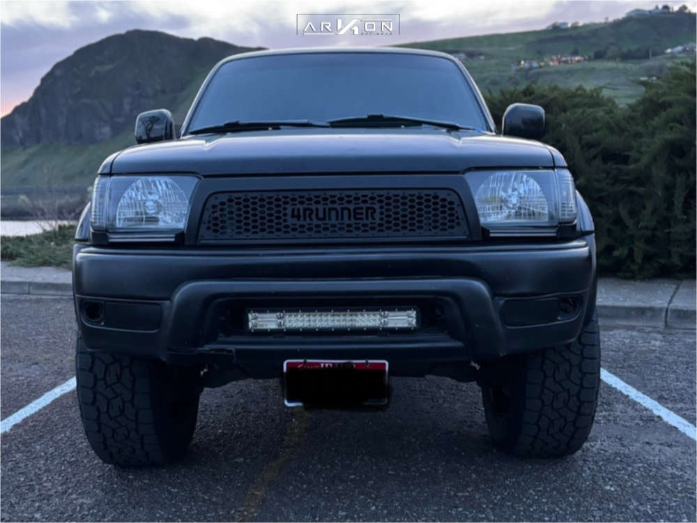 2002 Toyota 4Runner Wheel Offset Aggressive > 1" Outside Fender ...