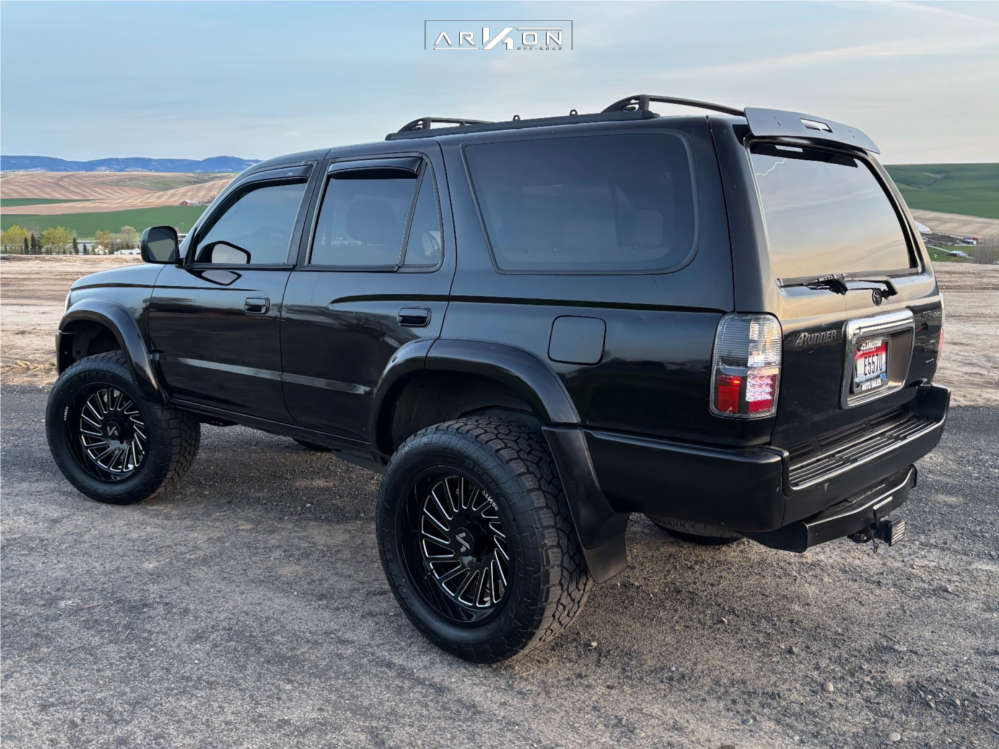 2002 Toyota 4Runner Wheel Offset Aggressive > 1" Outside Fender ...