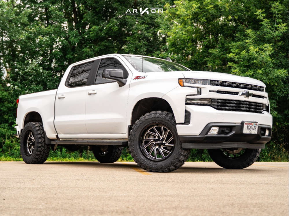 2019 Chevrolet Silverado 1500 Wheel Offset Aggressive > 1" Outside ...