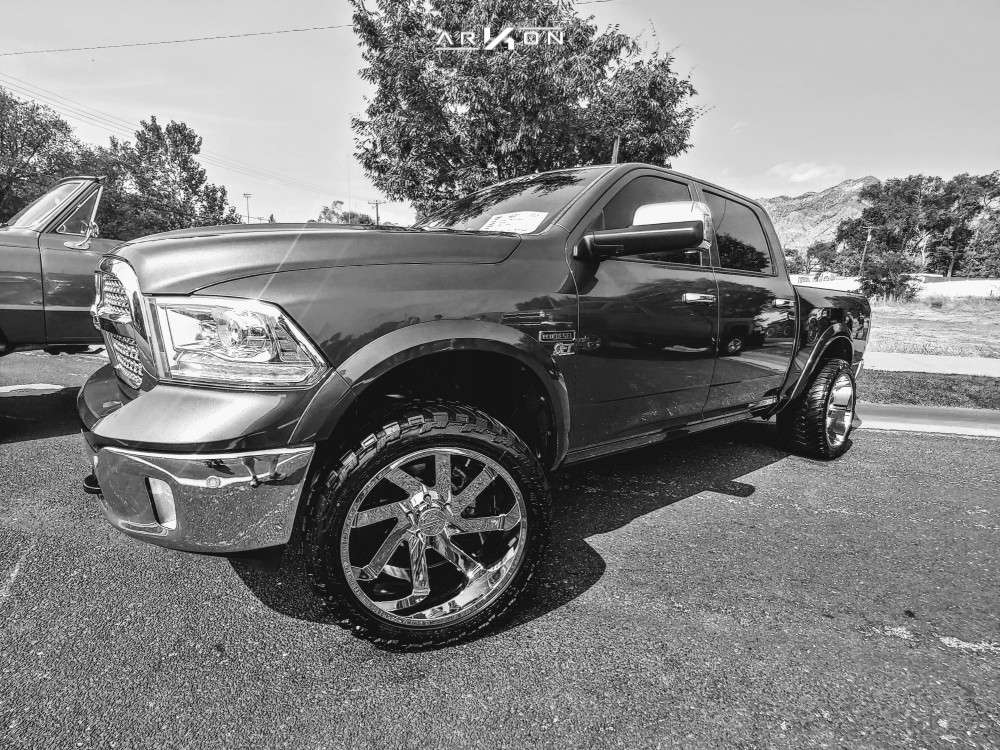 2015 Ram 1500 Wheel Offset Aggressive > 1" Outside Fender Stock ...
