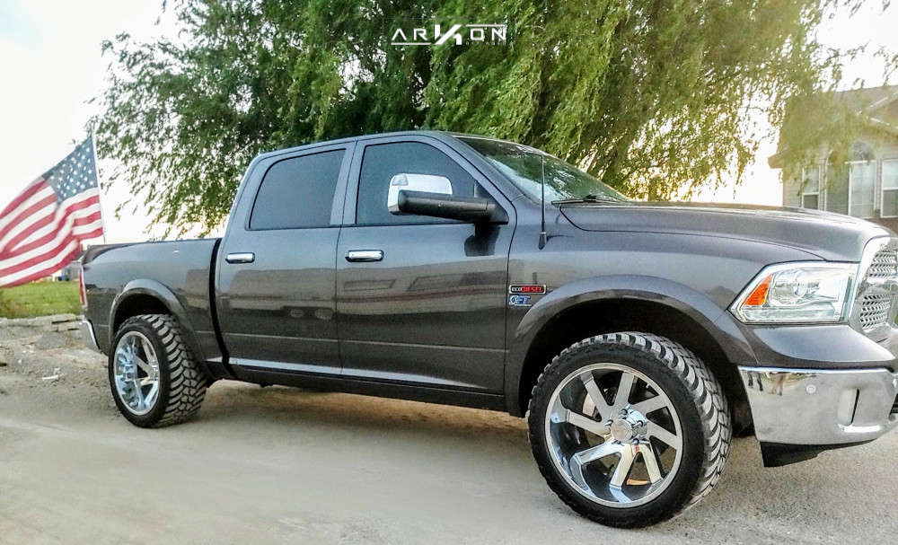 2015 Ram 1500 Wheel Offset Aggressive > 1" Outside Fender Stock ...