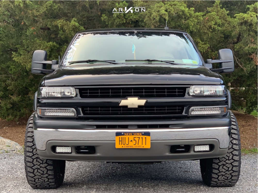 2002 Chevrolet Tahoe Wheel Offset Super Aggressive 3"-5" Leveling Kit ...