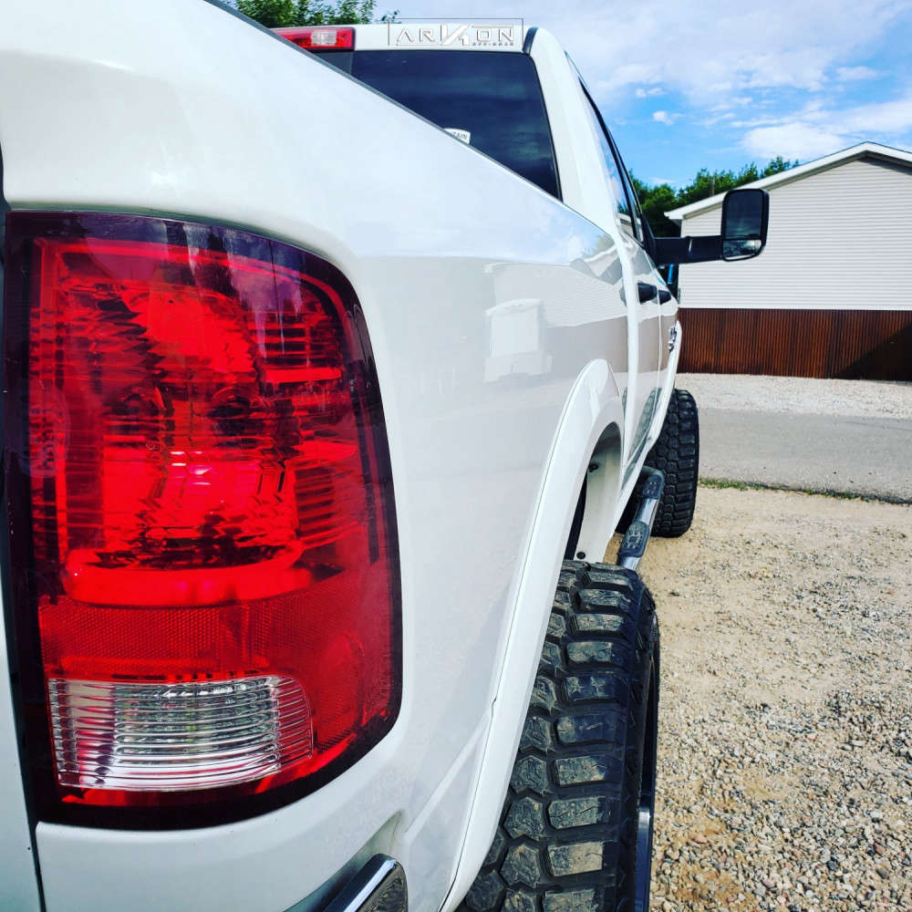 2016 Ram 2500 Wheel Offset Aggressive > 1" Outside Fender Leveling Kit ...