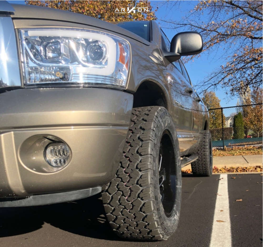 2006 Dodge Ram 1500 Wheel Offset Aggressive > 1" Outside Fender ...