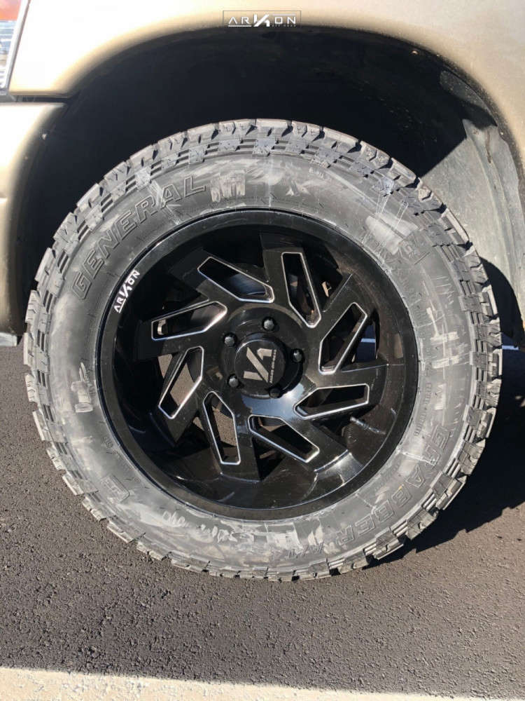 2006 Dodge Ram 1500 Wheel Offset Aggressive > 1" Outside Fender ...