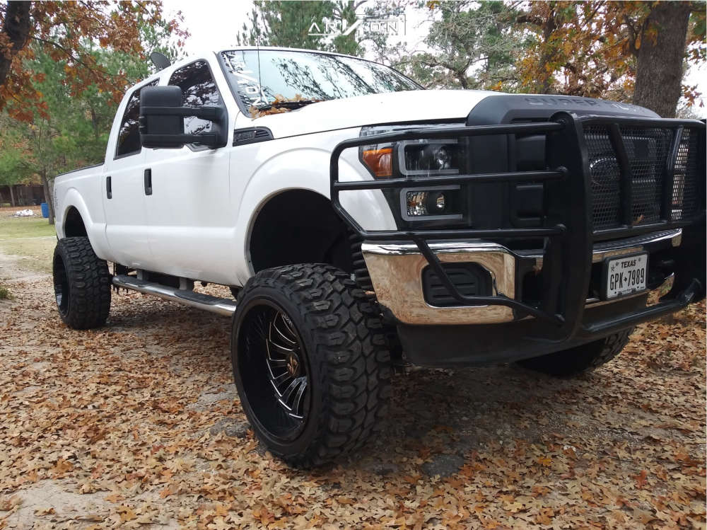 2013 Ford F-250 Super Duty Wheel Offset Aggressive > 1" Outside Fender ...