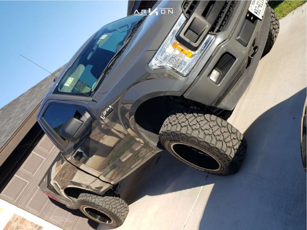 2018 Ford F-150 Wheel Offset Aggressive > 1" Outside Fender Suspension ...