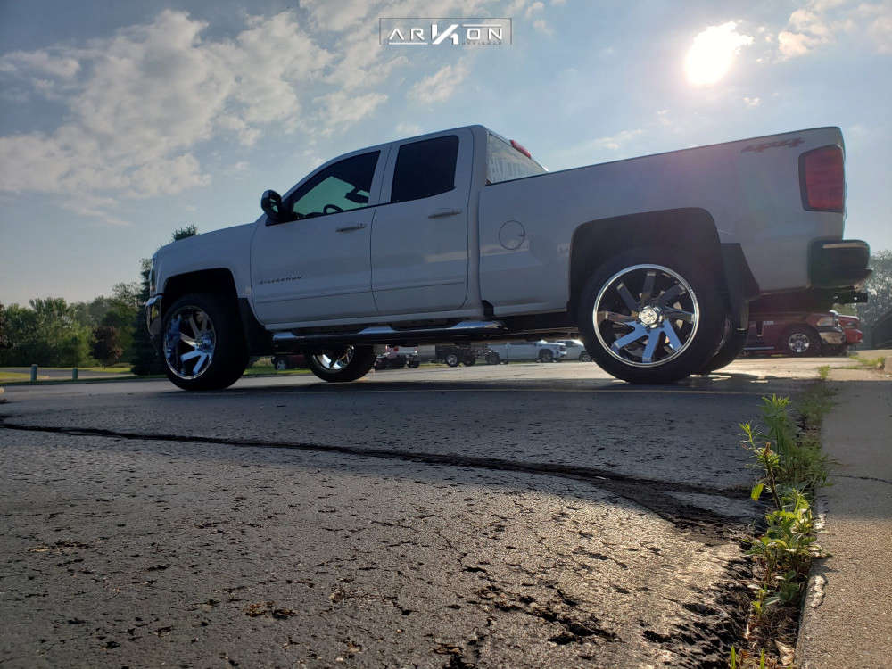 2016 Chevrolet Silverado 1500 Wheel Offset Aggressive > 1" Outside ...
